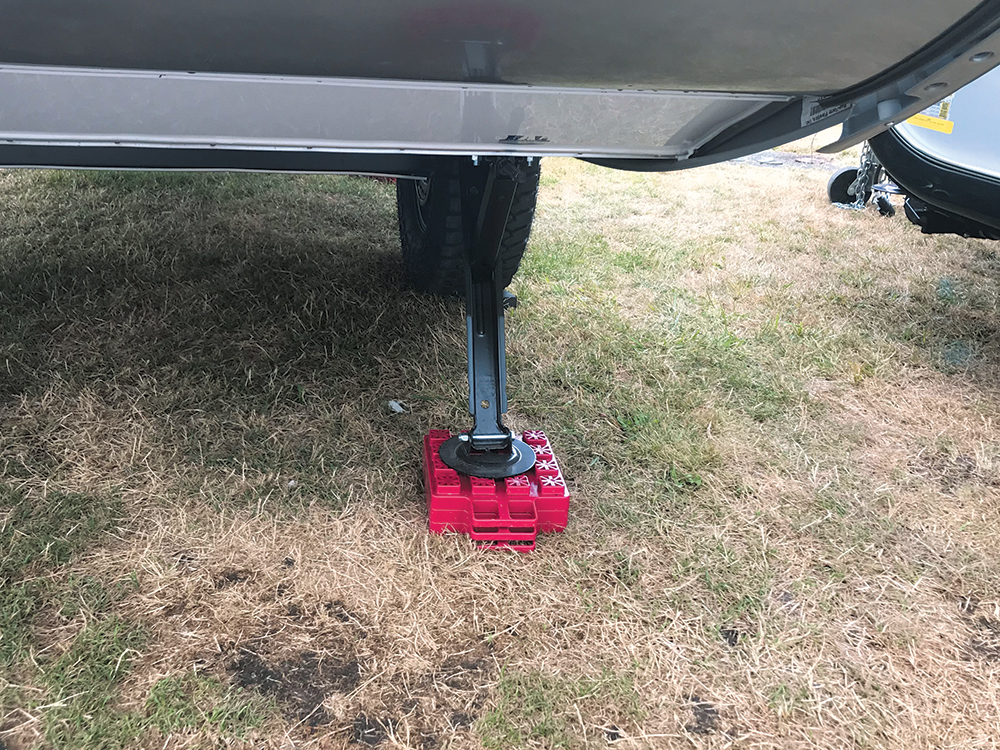 FMCA Tech Tip: Leveling An RV - RV Trader