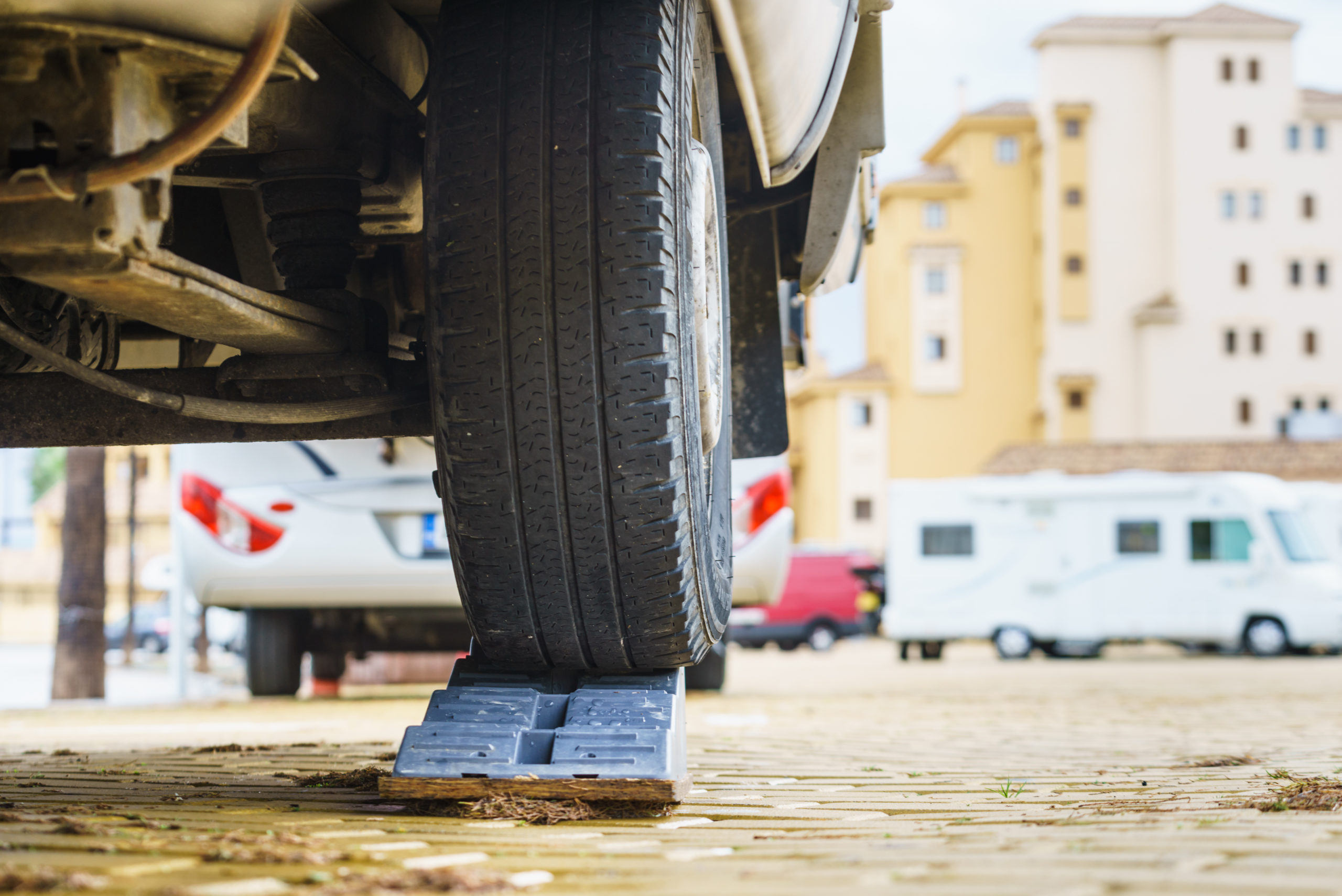 FMCA Tech Tip: Leveling An RV - RV Trader Blog