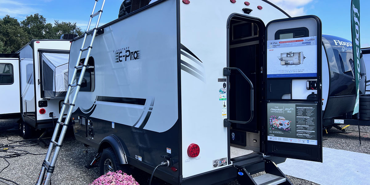 RV Open House: 2024 Rockwood GeoPro 15FD Preview - RV Trader Blog