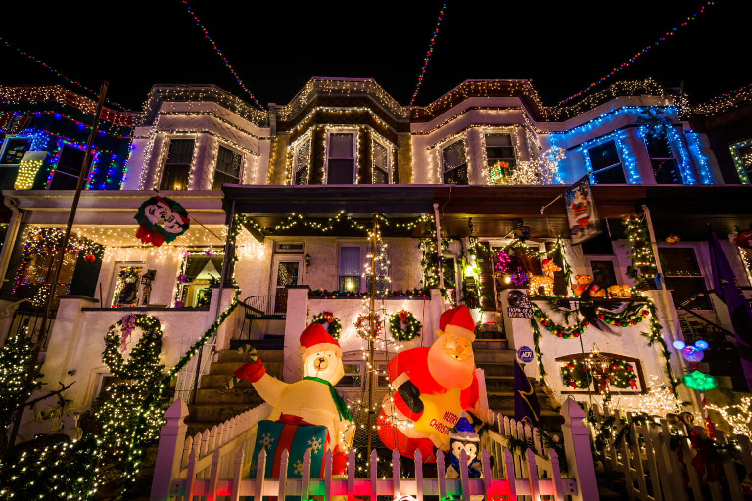 5 of the Most Festive Holiday Roads in America – As Rated by RV Trader ...