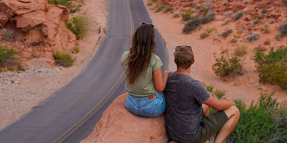 Taking a Closer Look at Chase and Lindsay’s Keystone Fuzion 424 - RV Trader Blog