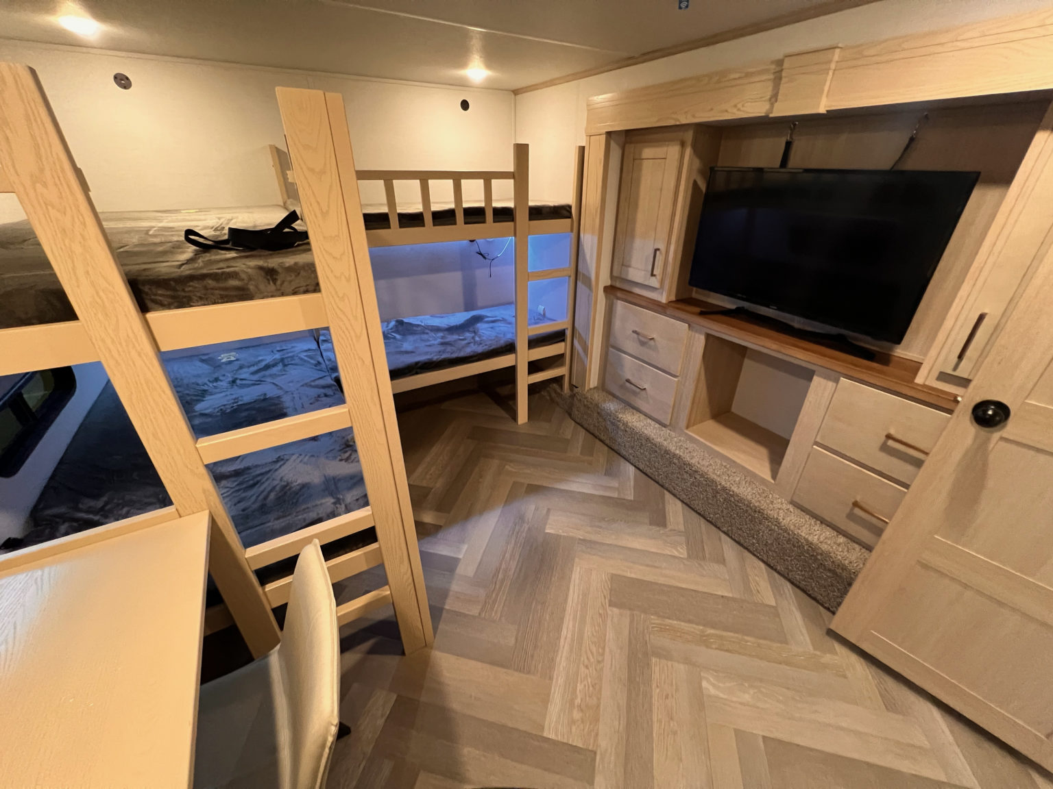 2024 Prime Time RV Sanibel 3952FBWB Review - RV Trader