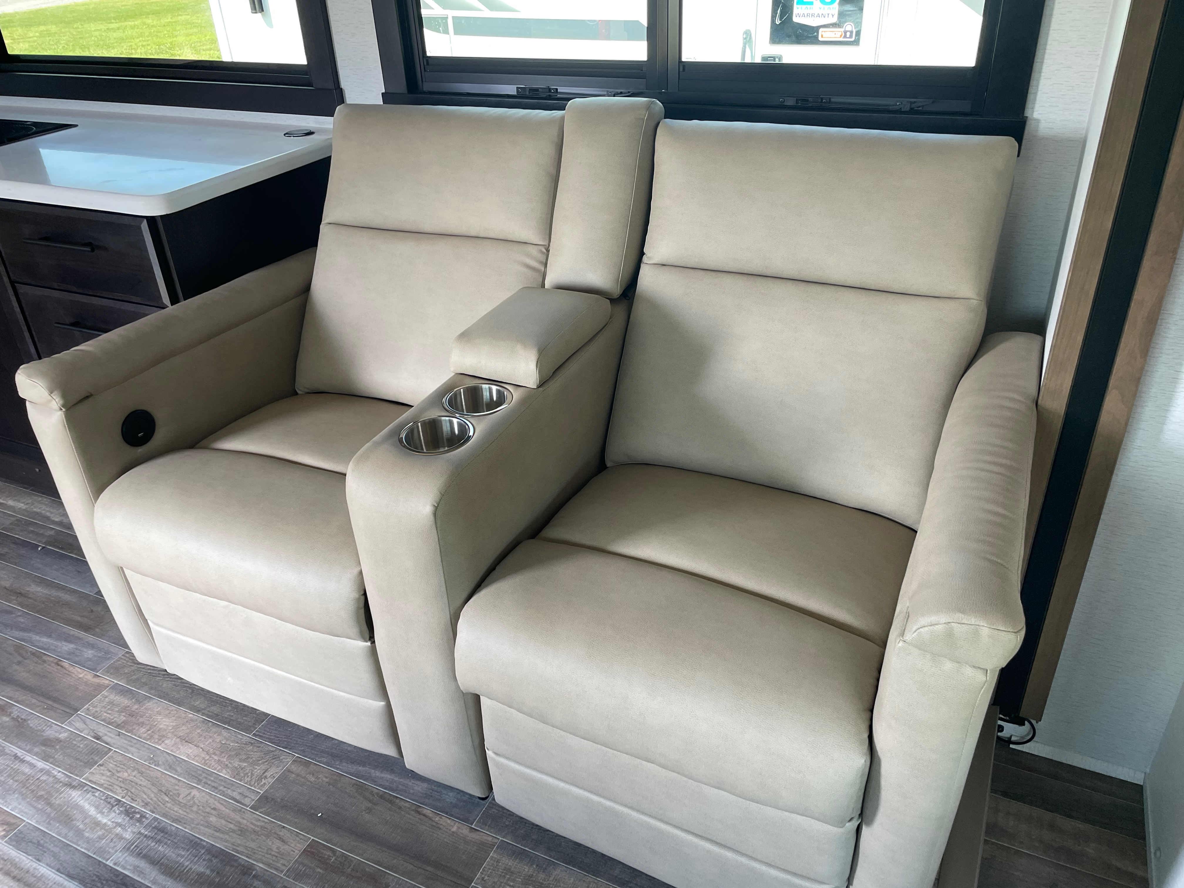 2025 Jayco Seneca XT 35L Review - RV Trader Blog