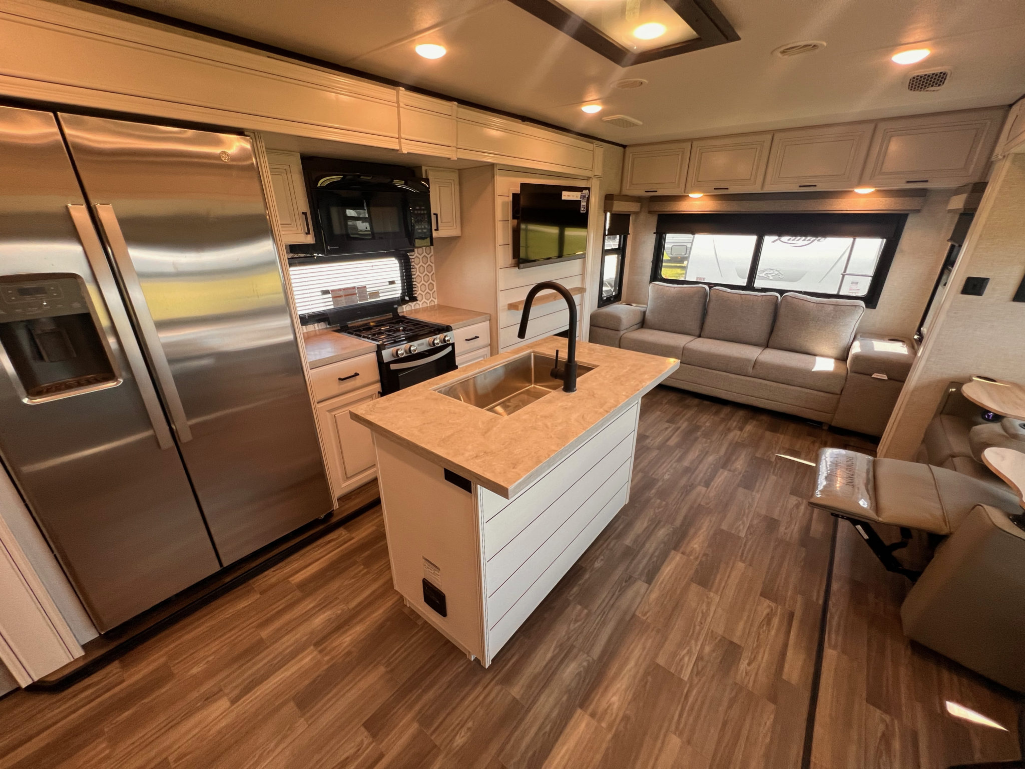 2025 Highland Ridge Open Range 322RLS Review - RV Trader