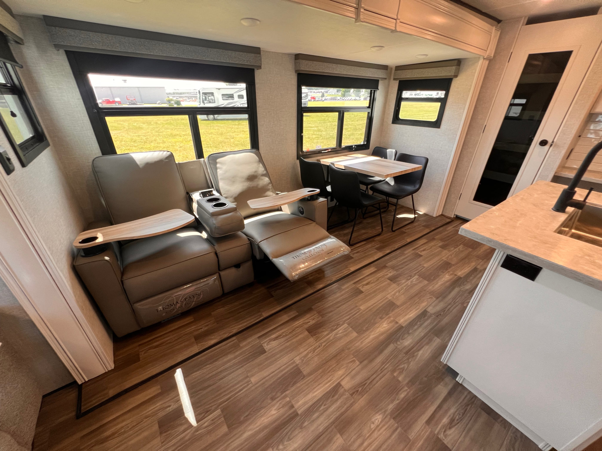 2025 Highland Ridge Open Range 322RLS Review - RV Trader