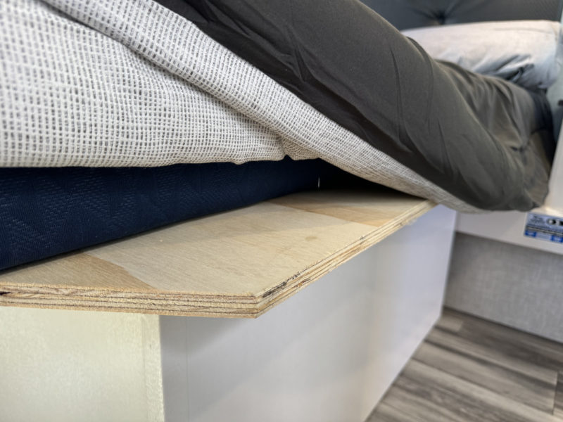 2025 Jayco Jay Feather 26FK Review - RV Trader Blog