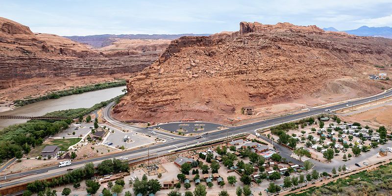 A Red Rock Playground: Inside the Sun Outdoors Arches Gateway - RV ...