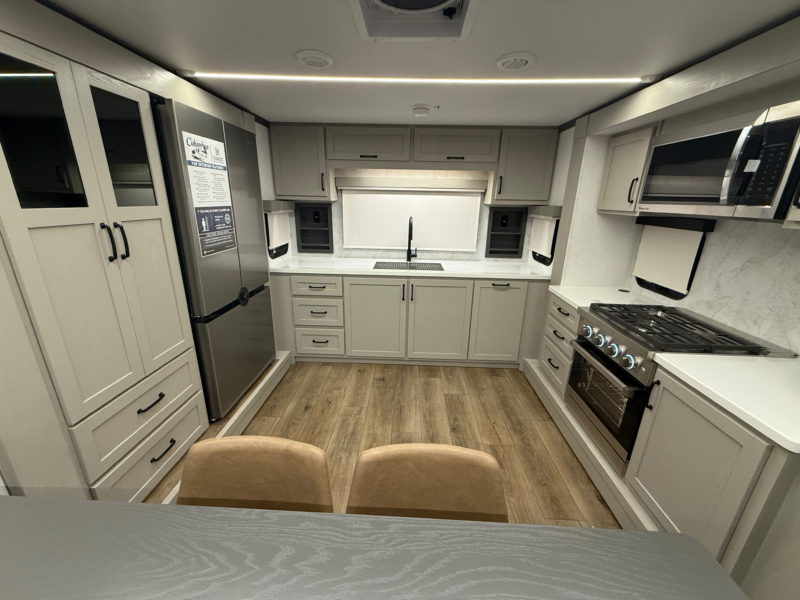2025 Palomino Columbus 388FKH Review - RV Trader Blog