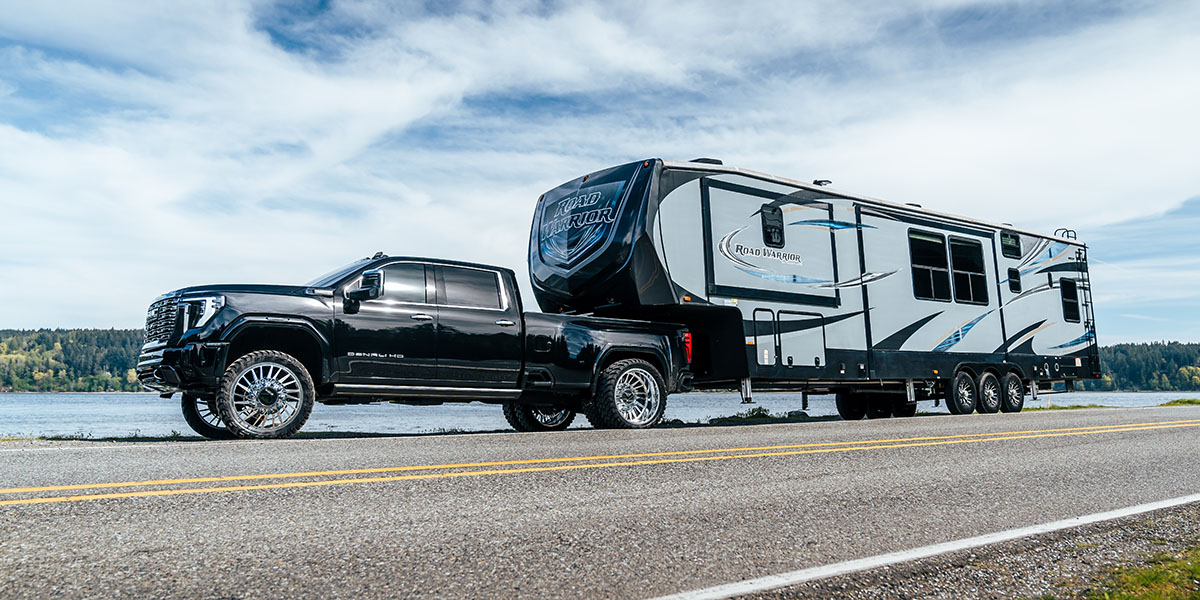 8 Key Mentions to Help Sell Your Toy Hauler - RV Trader Blog