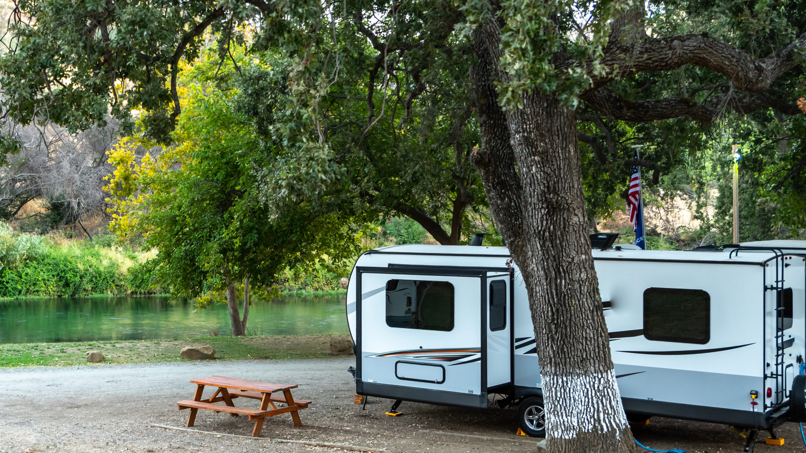 RV Slide Mechanism Types: What to Consider - RV Trader Blog