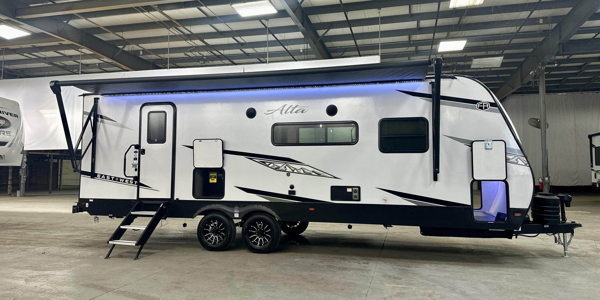 2025 East to West RV Alta 2600KRB Review - RV Trader Blog